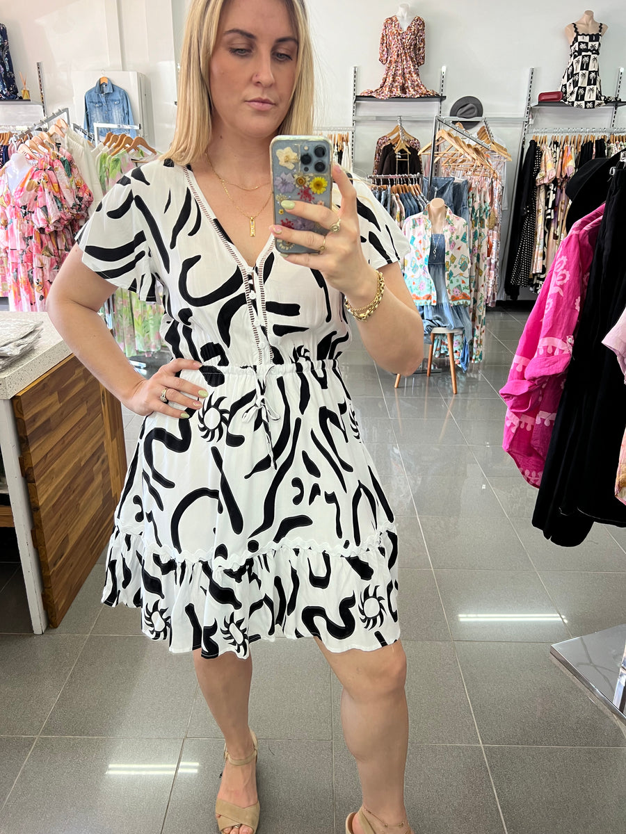 Geo Mini – Summer Breeze Clothing